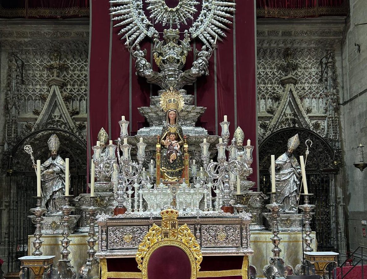 La Virgen de la Candelaria Madre de Dios ya se dispone en la catedral